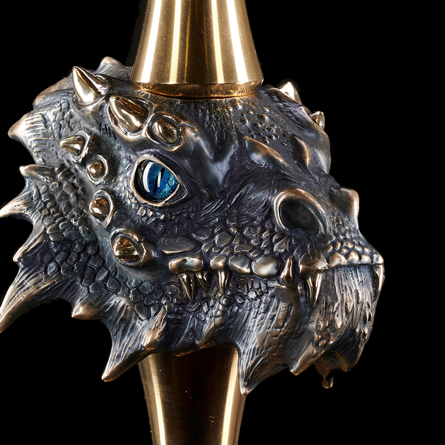 Maklaud Dragon Gold